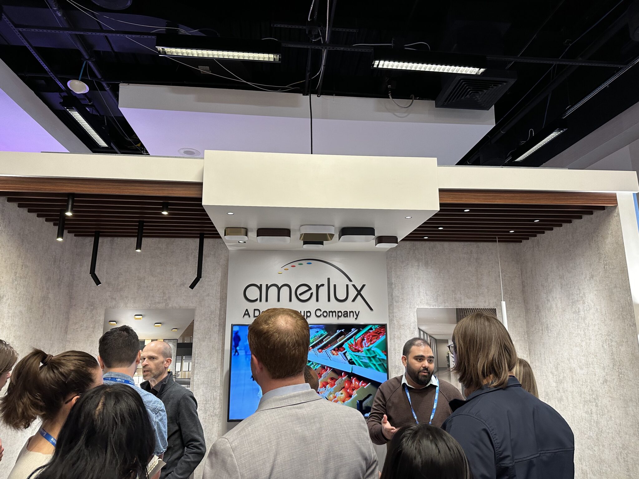 A Lively Crowd Among Bustling Booths - LEDucation Day 1 - EdisonReport