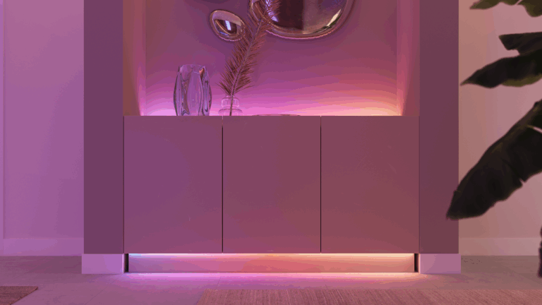 Philips Hue Reimagines Smart Home Lighting - EdisonReport