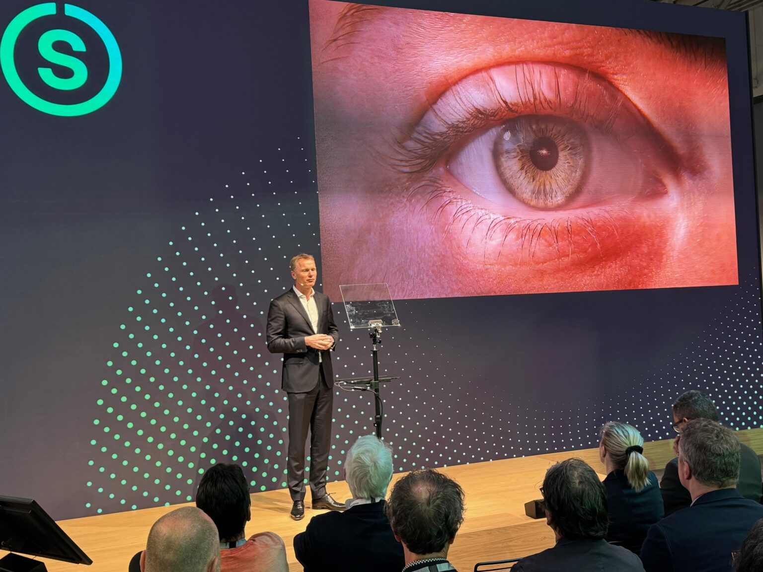 Signify Light + Building Press Conference Highlights - EdisonReport